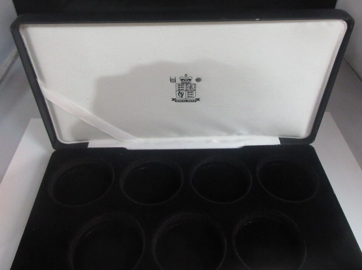 Black Royal Mint Coin Box for 7 £5 or Crown Sized Coins / Capsules ...